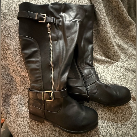 torrid | Shoes | Torrid Side Bucket Knee Boot Ww | Poshmark